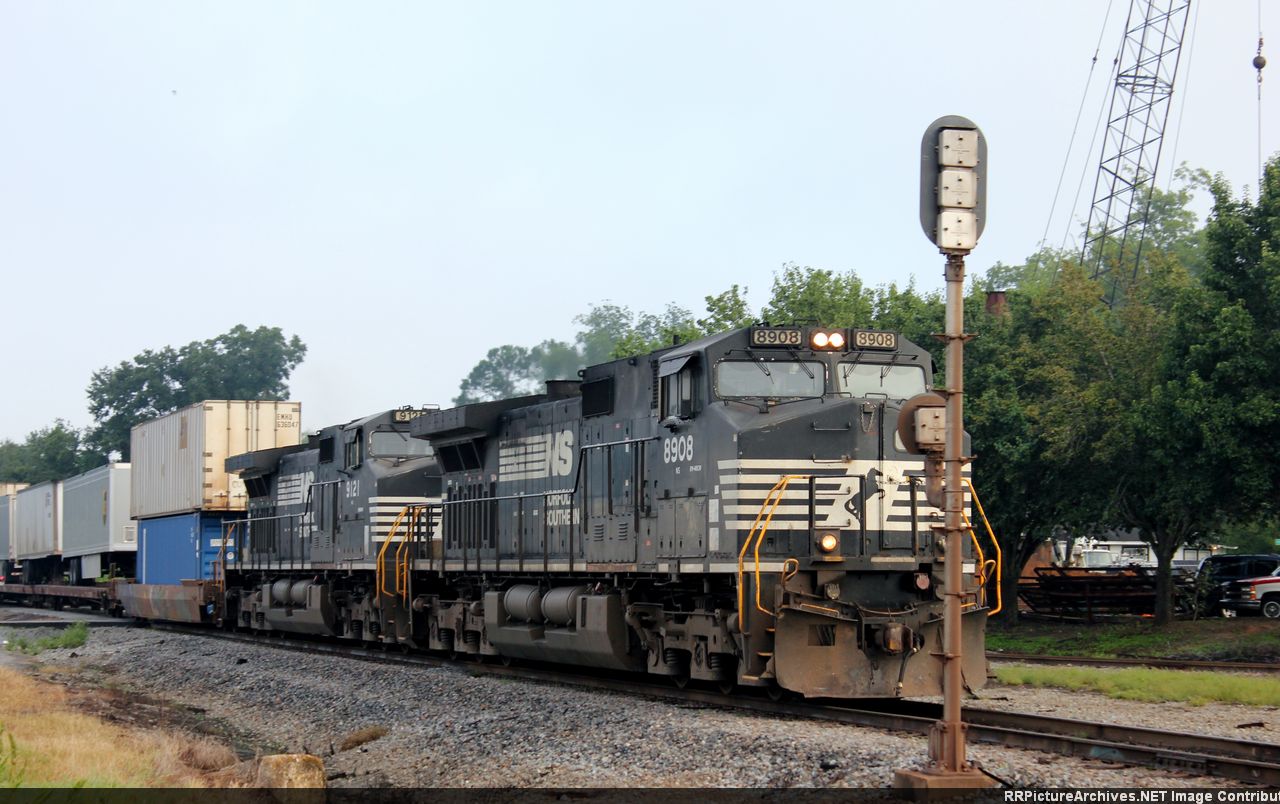 NS 8908
